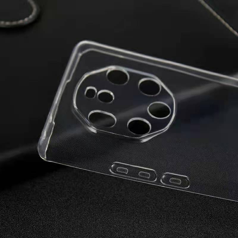 Lens protection design for smartphone clear protective case